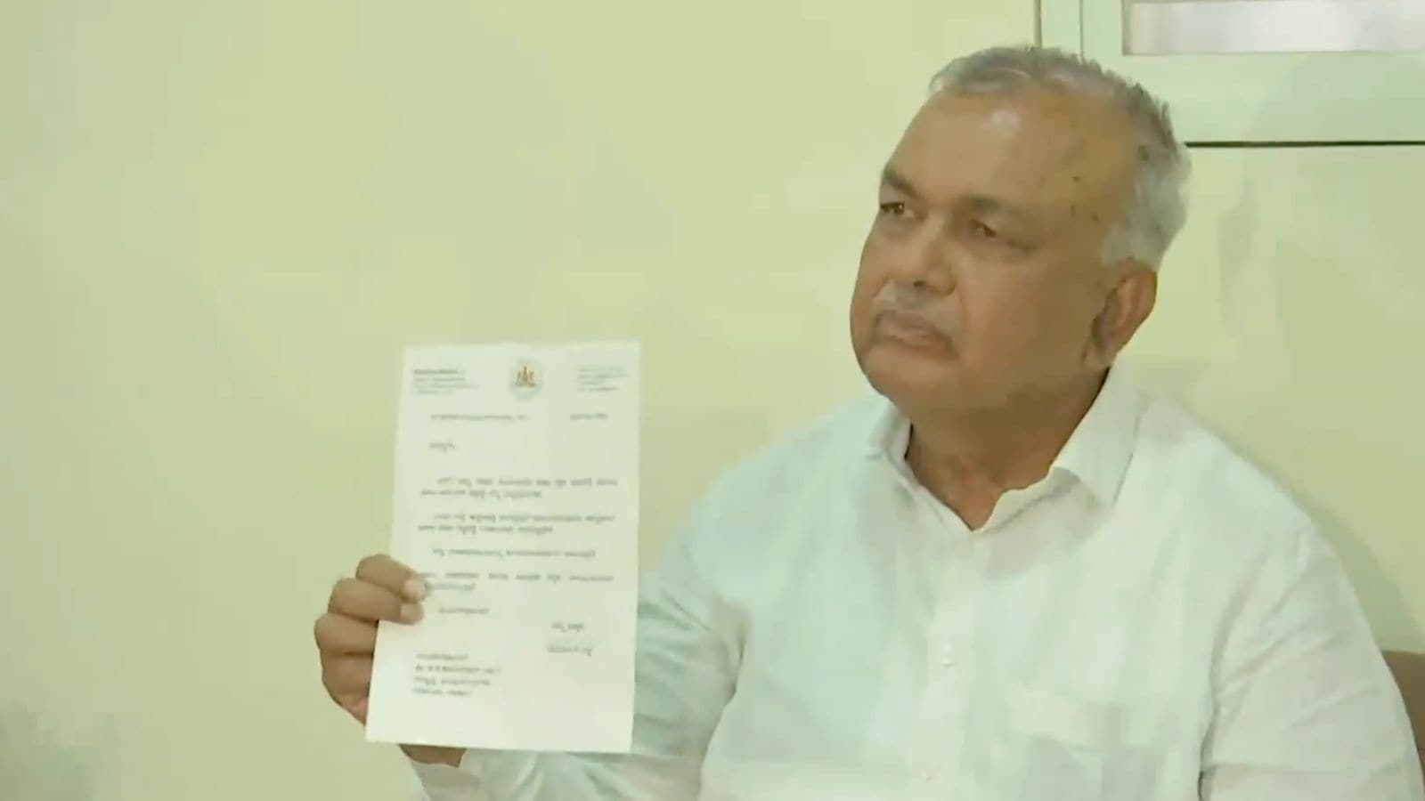 Ramalinga quits DKS Cabinet over portfolio, Muniyappa miffed too ...