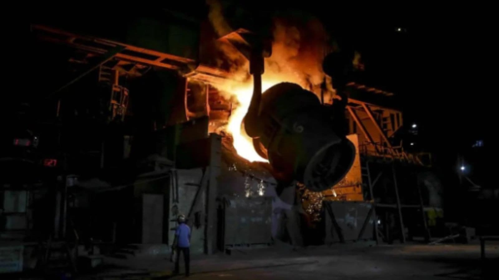 9 workers killed, several injured in massive fire at Vizag Steel Plant ...